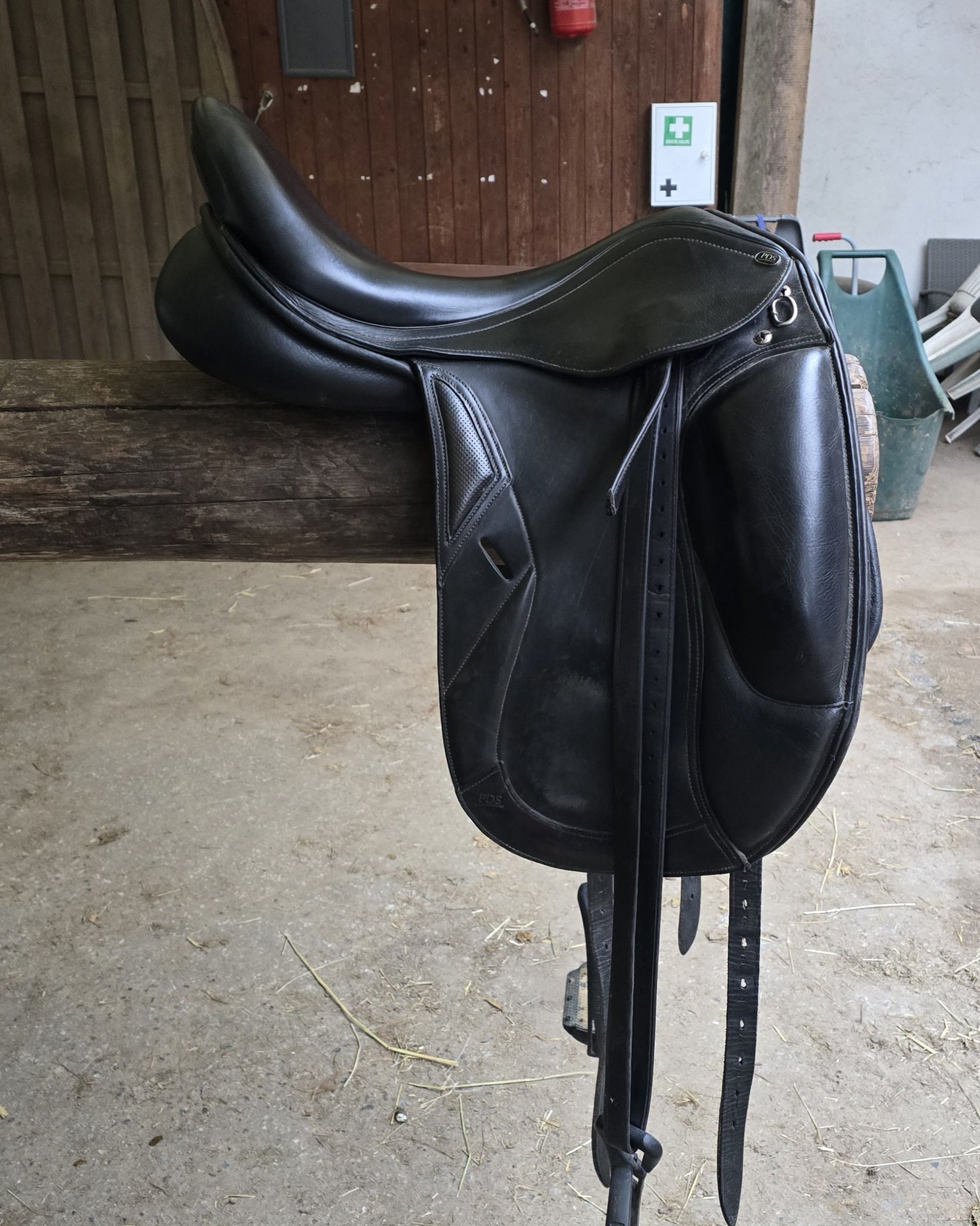 Toller PDS Dressursattel Carl Hester Aberdeen 17,5 Zoll Monoblatt